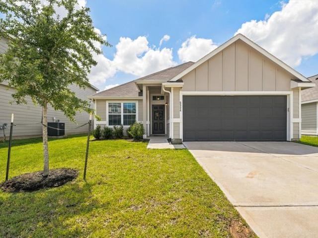 5334 Brooklyn Rose Dr, Rosharon, TX 77583