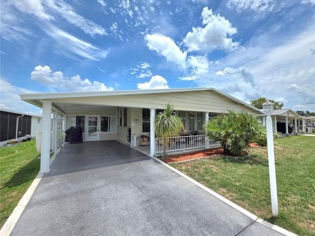 5334 Comanche St, Zephyrhills, FL 33542