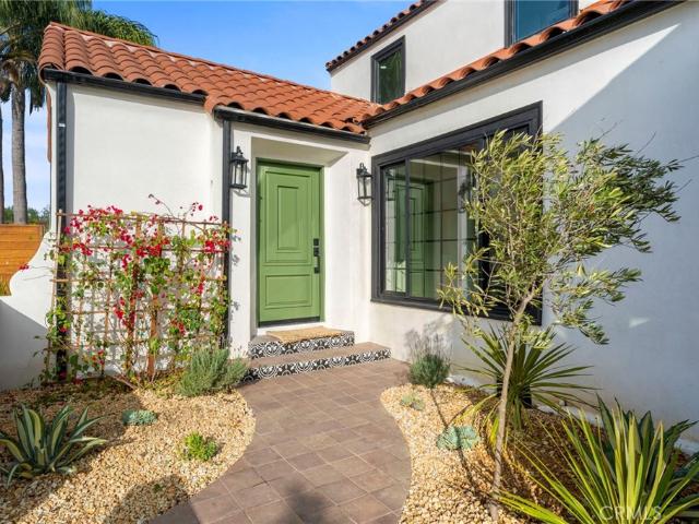 5334 Hillcrest Drive