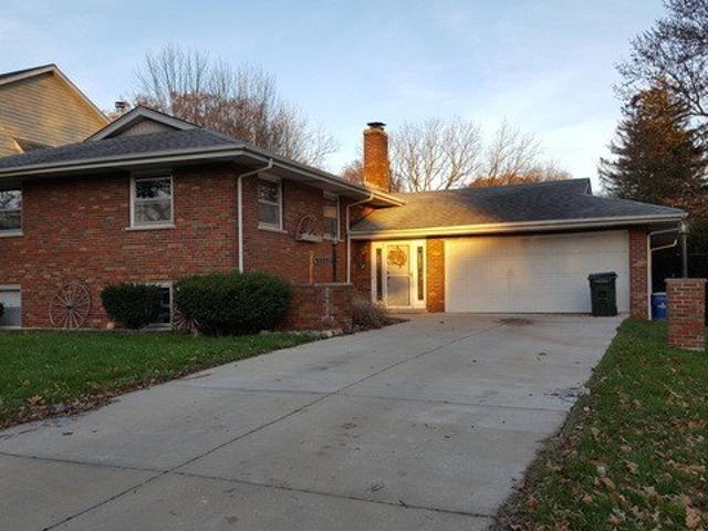 5335 Blodgett Ave, Downers Grove, IL 60515