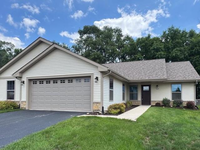 5335 Jackies Ct, Loves Park, IL 61111