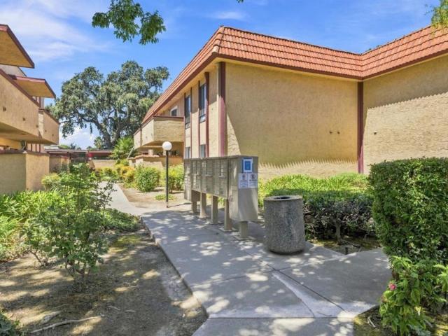 5336 Monterey Road 6