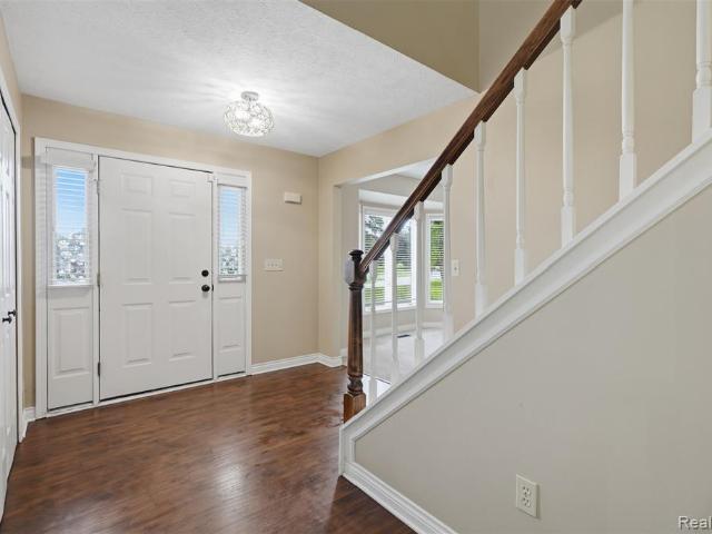 5336 Urbana Drive
