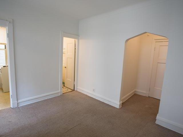 5336 5338 S. Hyde Park Boulevard 1 Bedroom Apartment for Rent at 5336 S Hyde Park Blvd, Chicago, IL 60615 Hyde Park