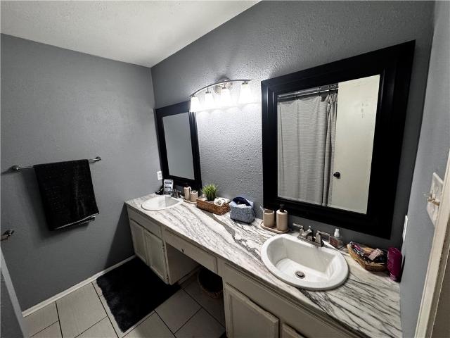 5338 Meadowgate Drive