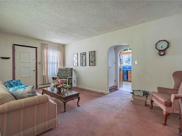 5338 Cetronia Road