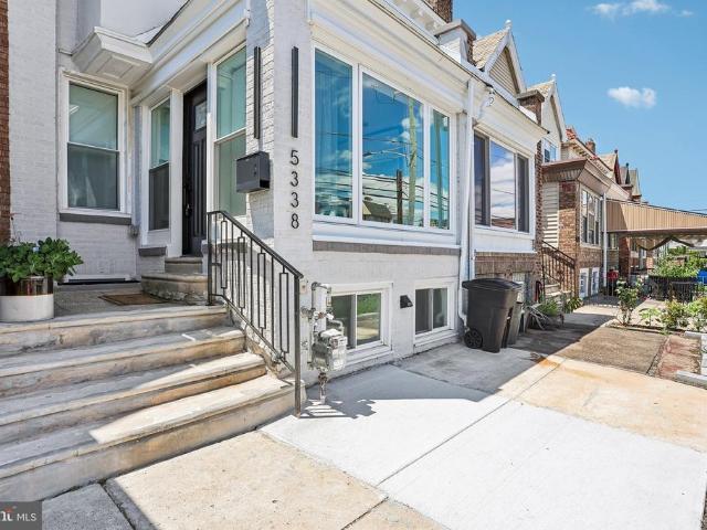 5338 Locust Street