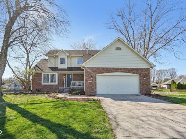 5339 Heritage Ln, Greenwood, IN 46142