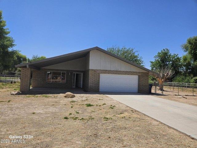 5339 W LA Mirada Dr, Laveen, AZ 85339