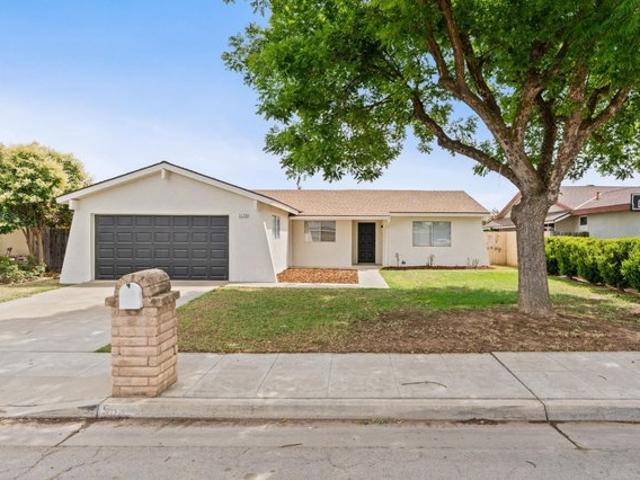 5339 W Swift Ave, Fresno, CA 93722