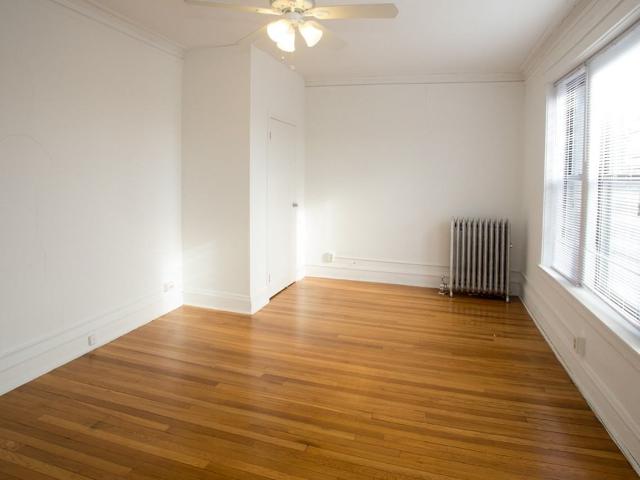 5339 5345 S. Woodlawn Avenue 2 Bedroom Apartment for Rent at 5339 S Woodlawn Ave, Chicago, IL 60615 Hyde Park