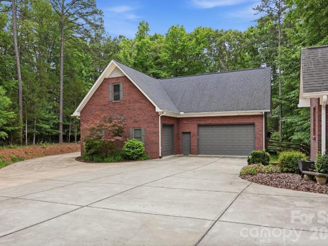 5330 Chester Court