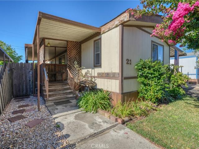5330 Lakeshore 21