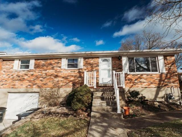 5330 Plumridge Dr, Delhi Township, OH 45238