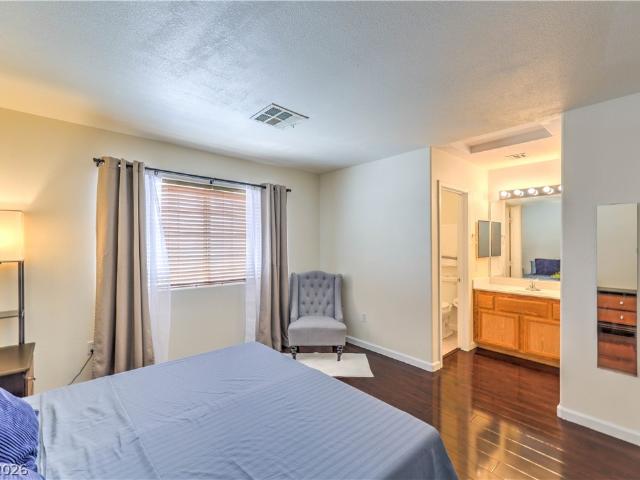5330 Portavilla Court 203