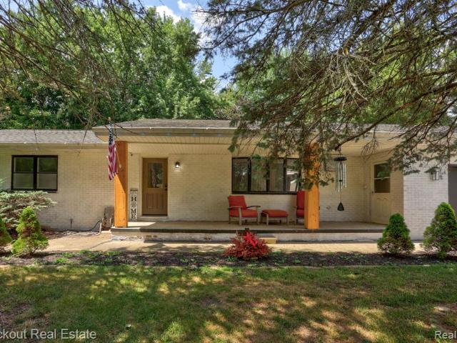 5330 Sheridan Road
