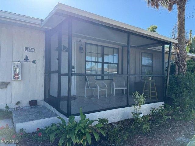 5330 Treetops Dr Unit F4, Naples, FL 34113