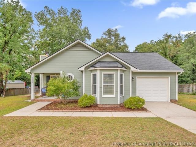 5332 Blanchette St, Hope Mills, NC 28348