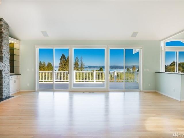 5332 Canvasback Loop, Blaine, WA 98230