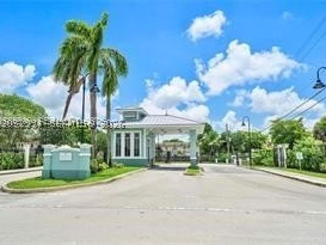 5333 NW 18th St Unit 3A, Lauderhill, FL 33313
