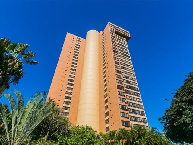 5333 Likini St Apt 1504, Honolulu, HI 96818
