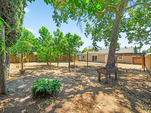 5333 Poplar Blvd, North Highlands, CA 95660 | MLS #226075