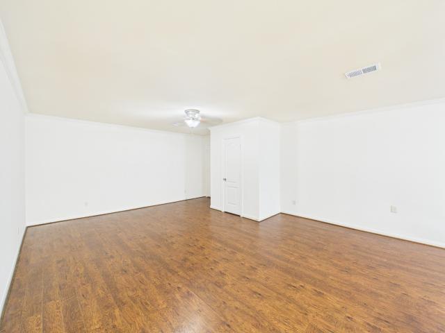 5333 Richmond Avenue 21