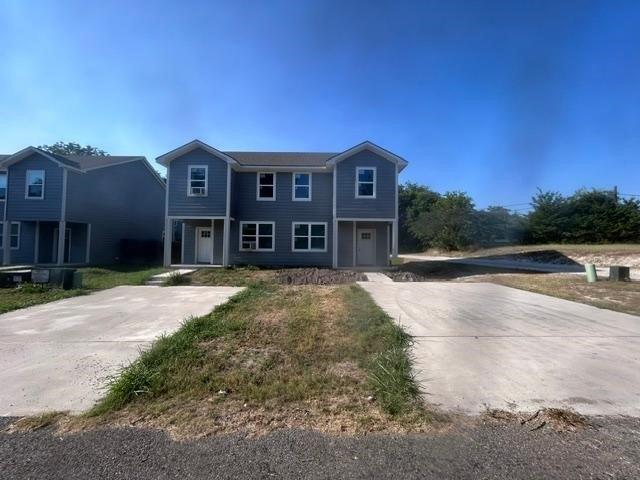 533 535 E Ball St, Tom Bean, TX 75489