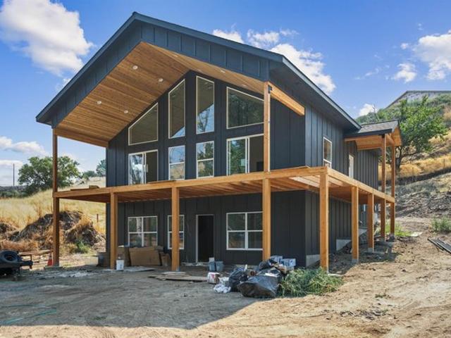 533 Costley Ln, Asotin, WA 99402