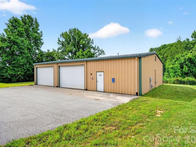 533 Catawba River Rd, Old Fort, NC 28762