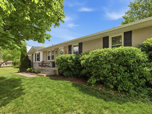 533 Adamwood Dr