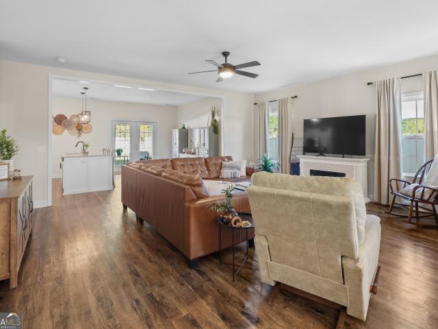 533 Belmont Avenue
