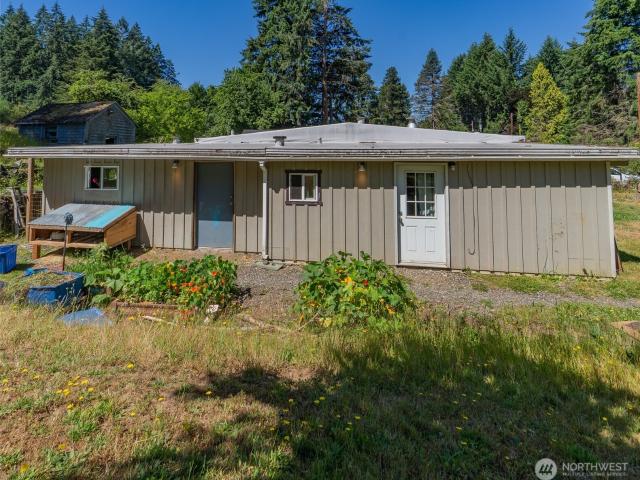 533 E Walnut Street