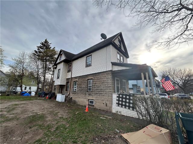 533 Frost Avenue