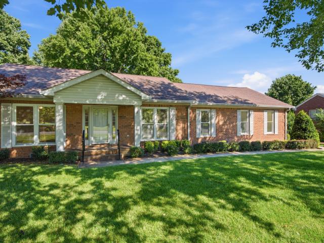 533 Hearthstone Cir