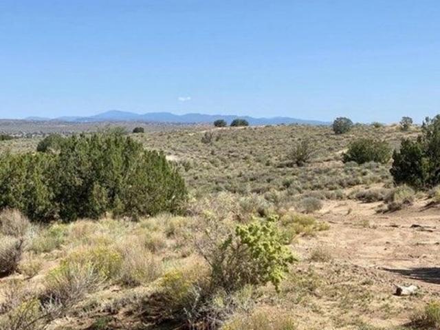 533 Hill Rd NE, Rio Rancho, NM 87144