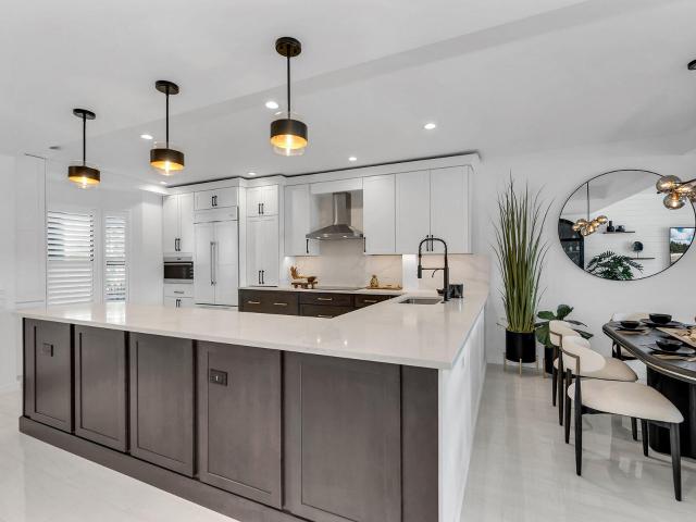 533 La Peninsula Blvd, Unit 533, Naples, FL 34113 | MLS #225079
