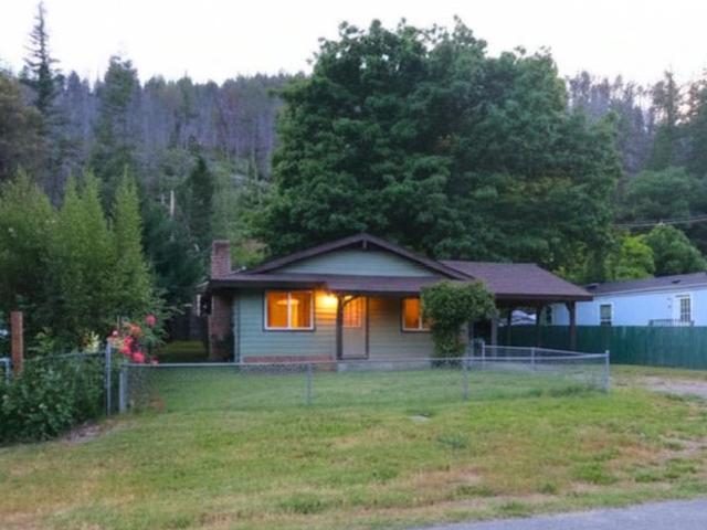 533 Live Oak Dr, Happy Camp, CA 96039