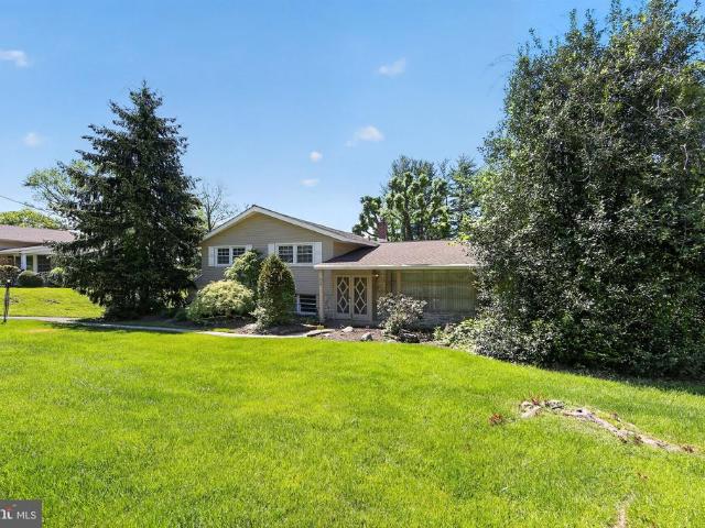 533 Martin Lane