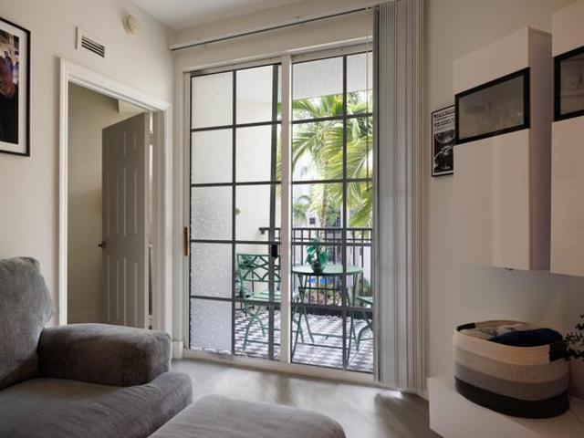 533 NE 3rd Ave Apt 339, Fort Lauderdale, FL 33301