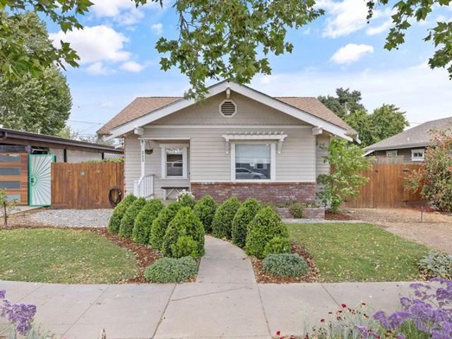533 S E St, Exeter, CA 93221