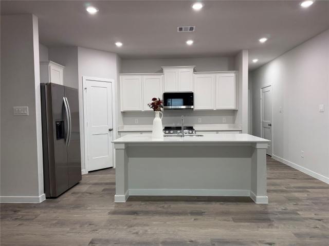 533 Shoreview Drive, Conroe, US, TX