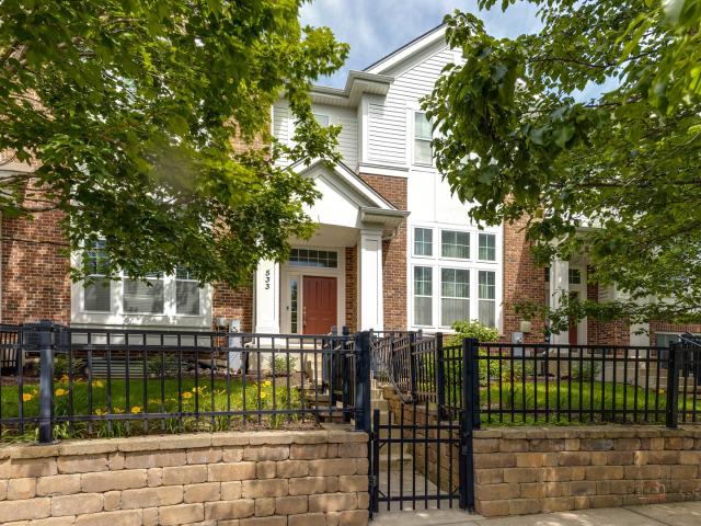 533 Plaza Place