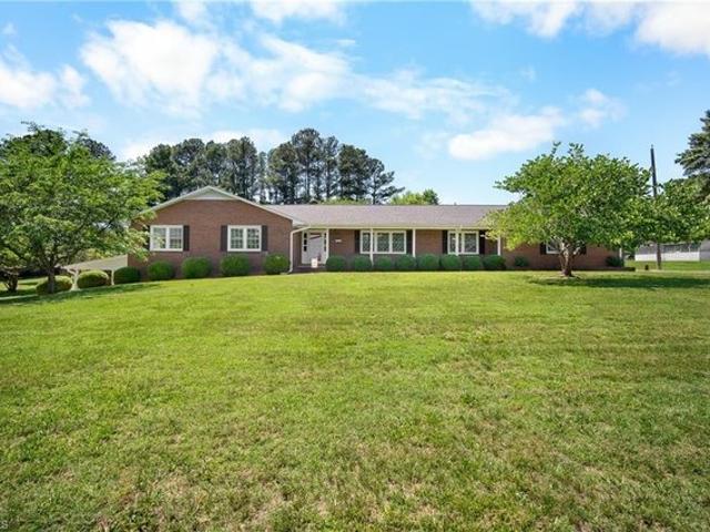 533 Rockway Dr, Lexington, NC 27295