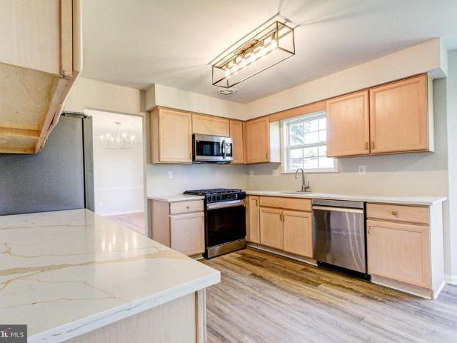 533 rolling glen dr, horsham, us, pa