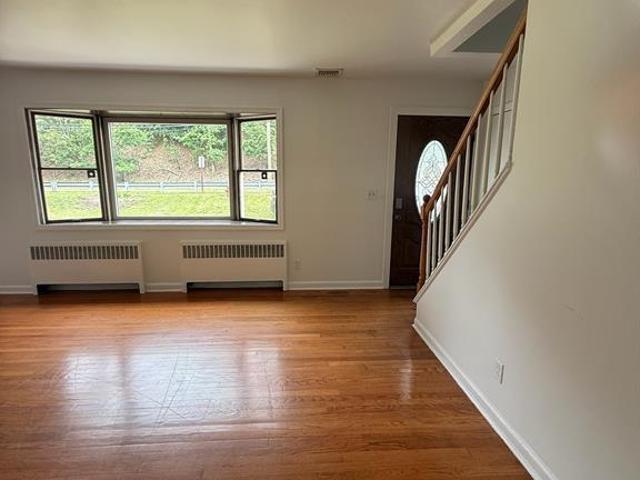 533 Ramapo Valley Road