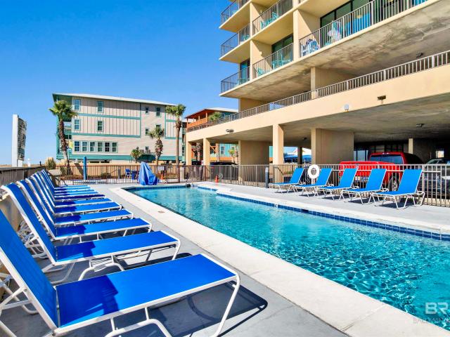 533 W Beach Boulevard 1503