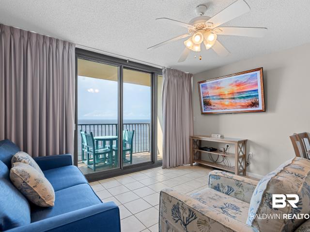 533 W Beach Boulevard UNIT 1402