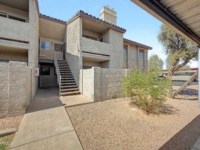 533 w guadalupe road # 1067