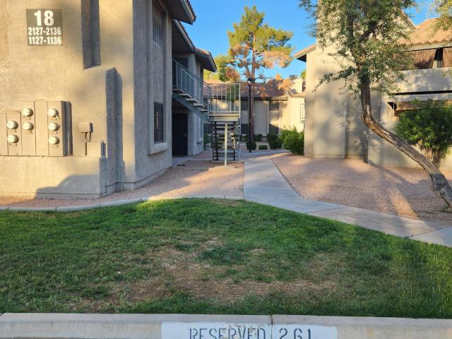 533 w guadalupe road # 2126